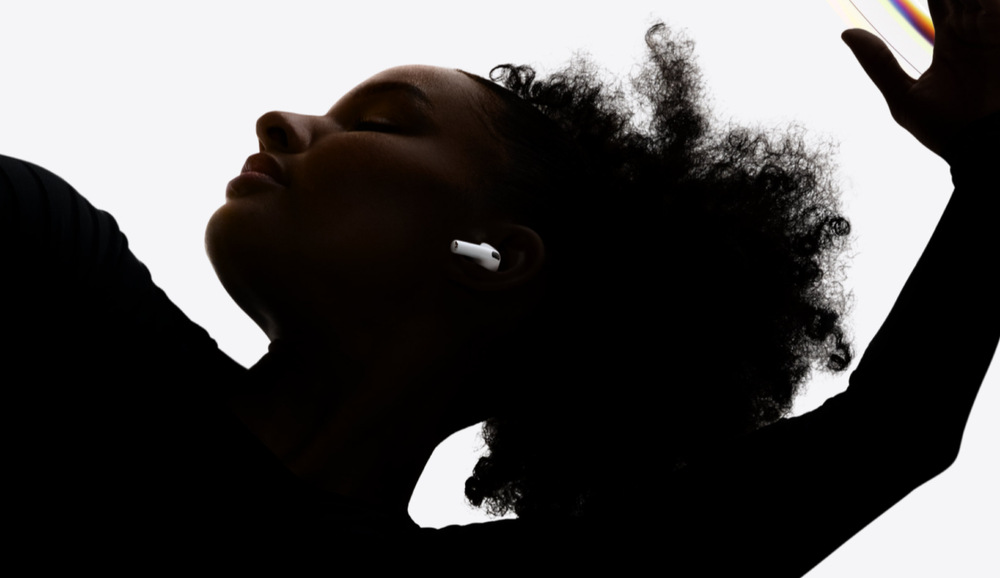 Sluchátka Apple AirPods Pro 3 (MFHP4ZM/A) | DATART